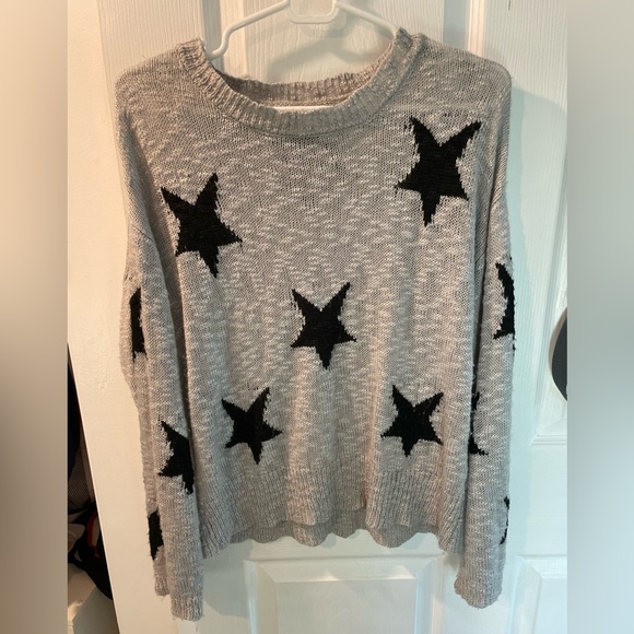 Elan | Sweaters | Elan Grey Star Sweater | Poshmark
